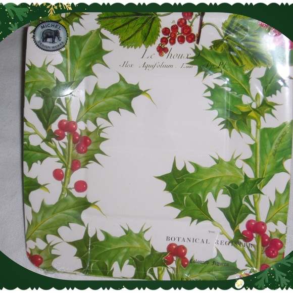 Dining | Michel Design Worksboughs Of Holly Paper Lunchdessert Plates ...